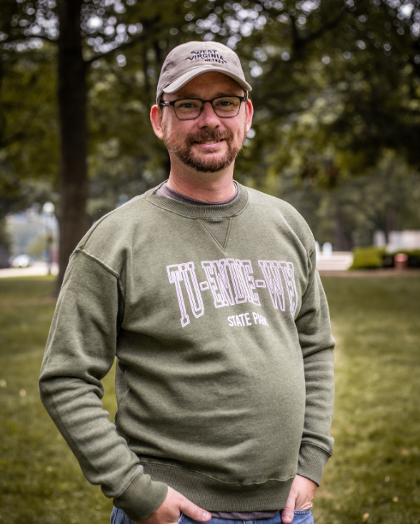 Tu-Endie-Wei State Park Crewneck – West Virginia State Parks